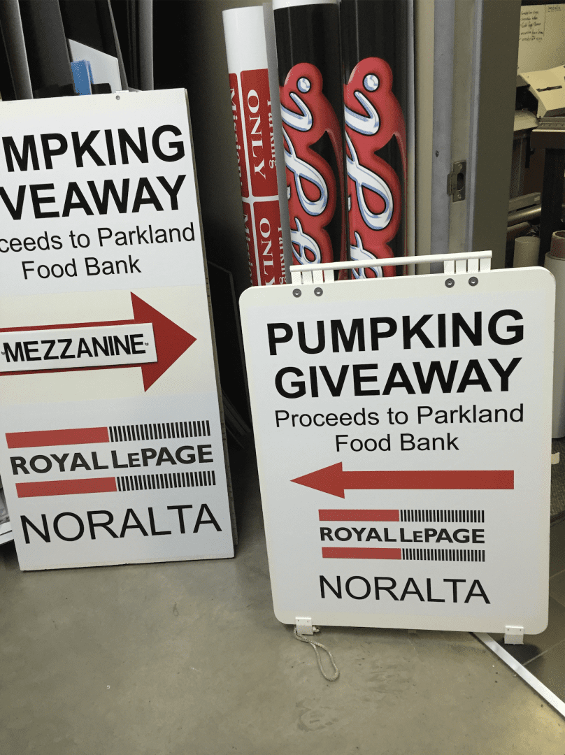 Plastic Signs – Decals and Signs